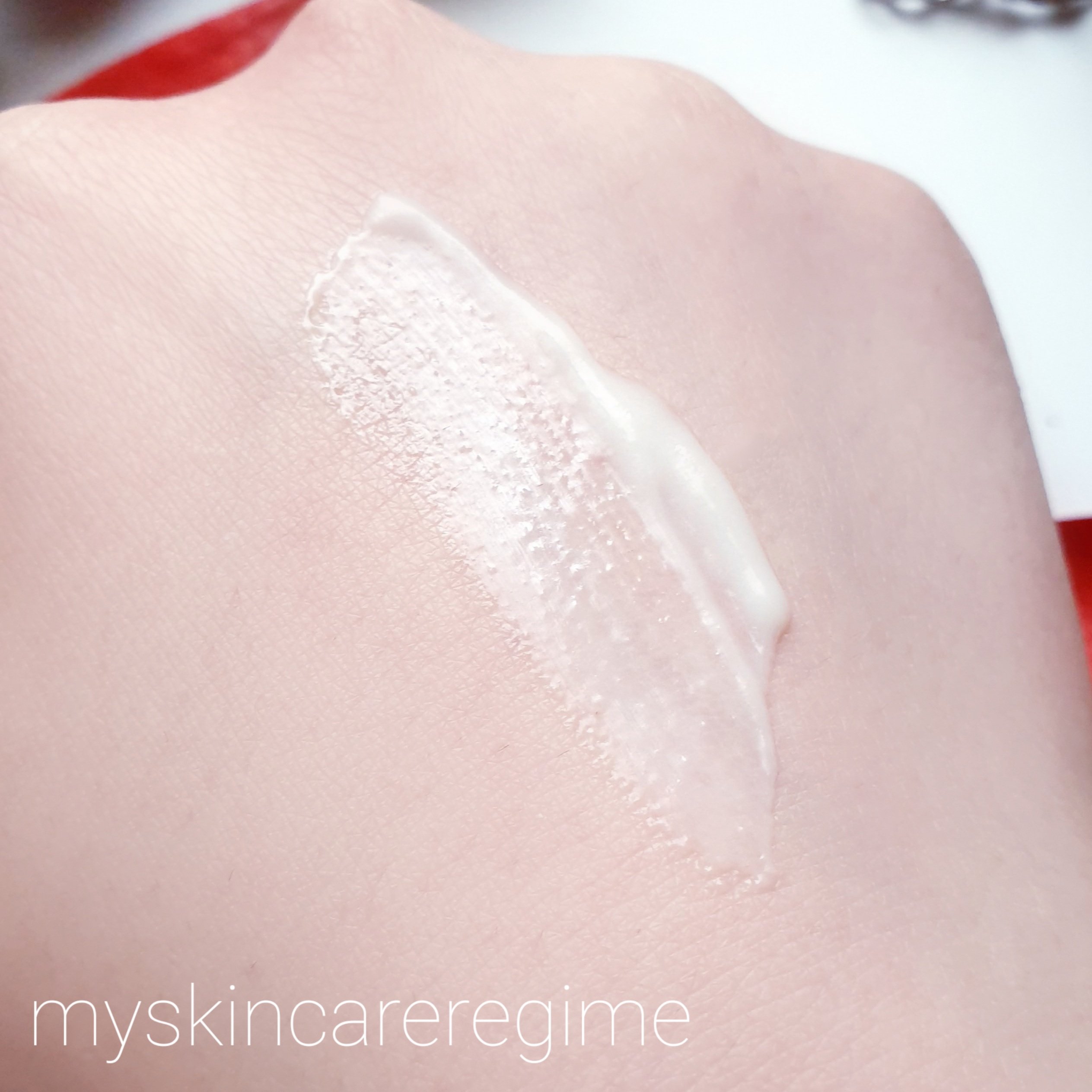 Review: Kao Biore UV Aqua Rich Watery Essence Sunscreen SPF50+ PA ...