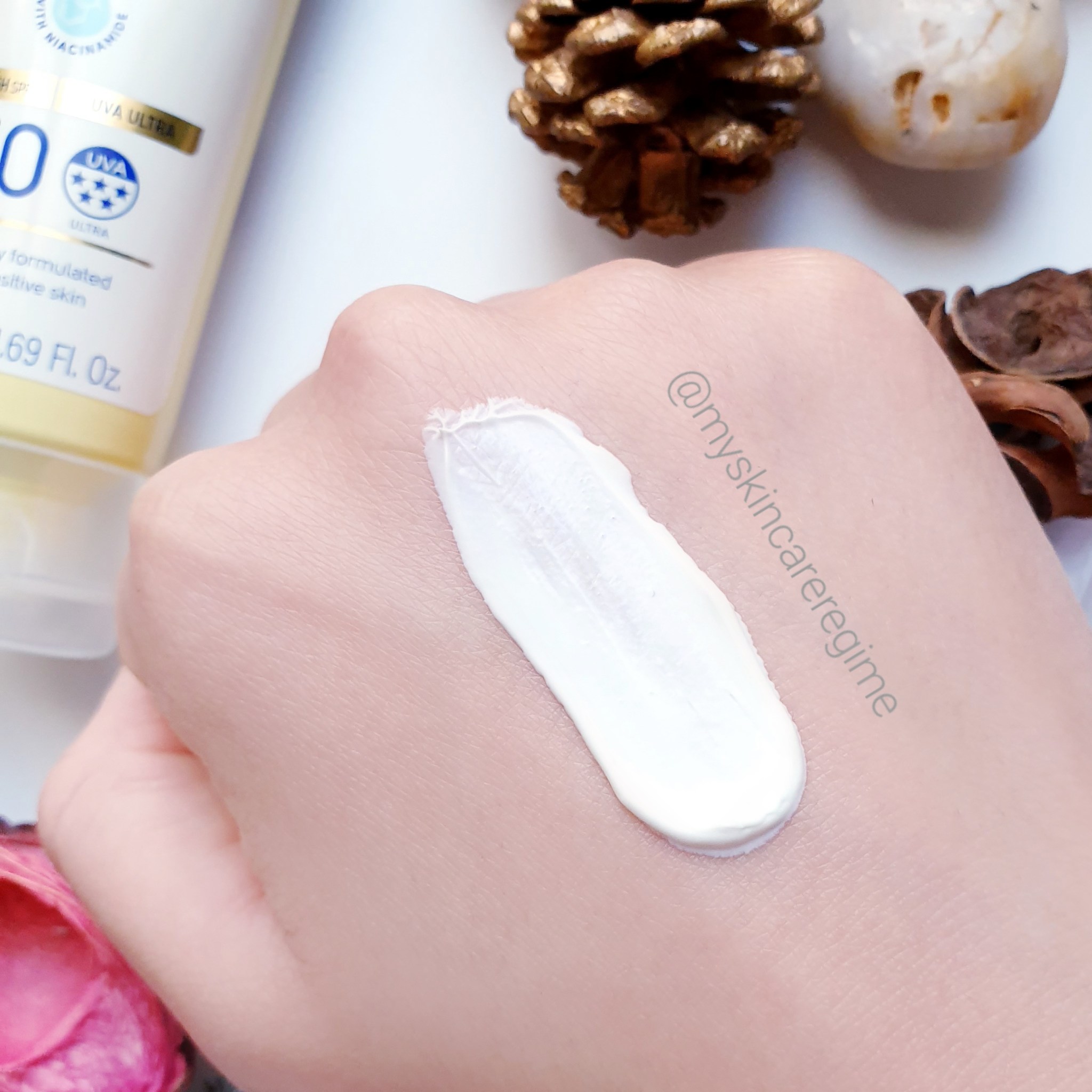 Review: Soltan Hydrating Sensitive Protect Facial Suncare Cream With ...